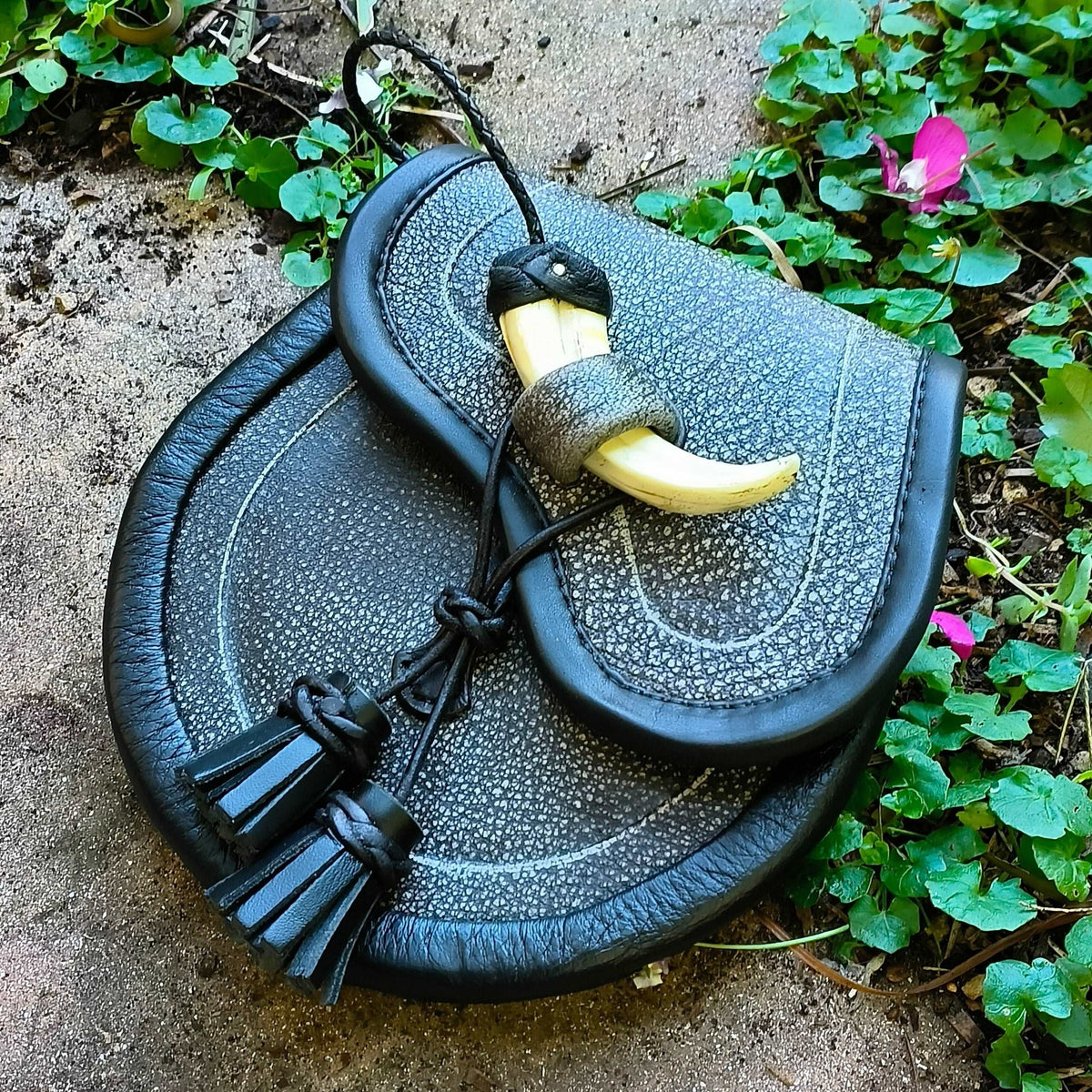 CAPE BUFFALO 'n TUSK FREEFORM – Afro-Celtic Sporrans