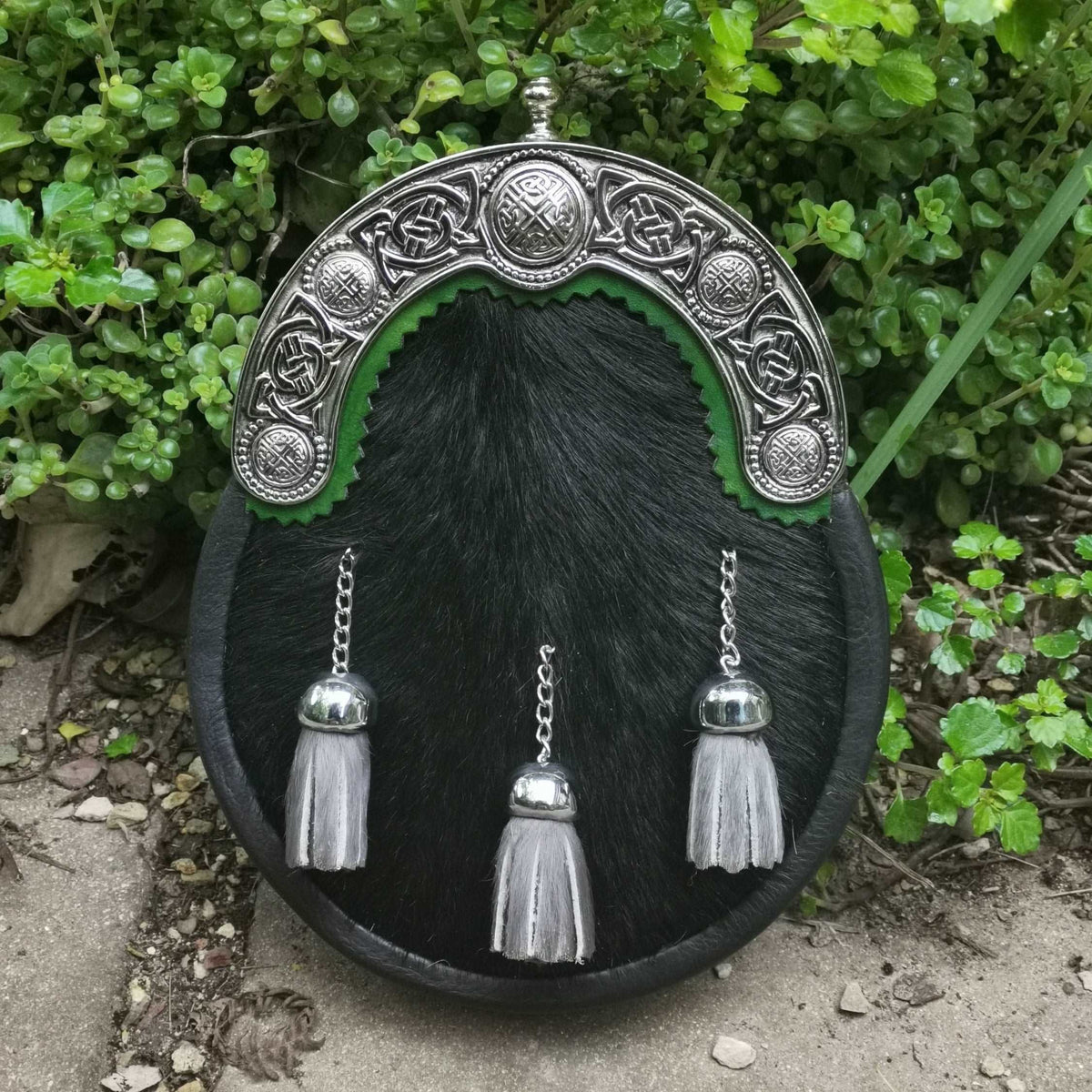 FIVE SHIELD BLACK SPRINGBOK – Afro-Celtic Sporrans